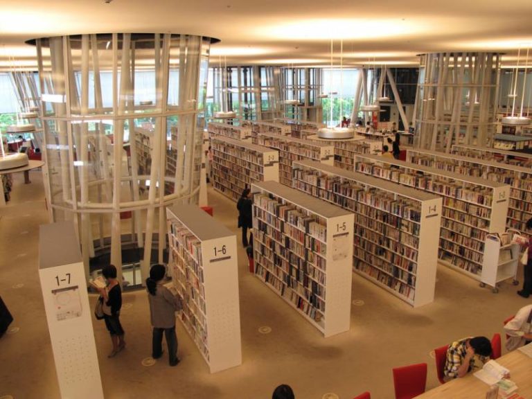 10 Most Beautiful Libraries in Japan | Đơn Vị Tổ Chức Sự Kiện Chuyên ...